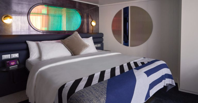 Seriously Suite - Serious Sailors